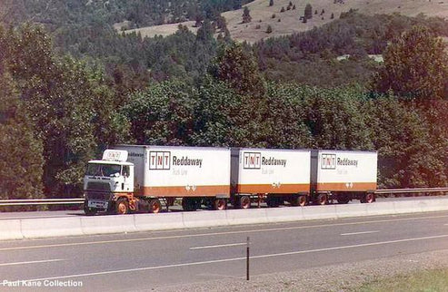 TNT Reddaway Model Decals – Model Truckers LLC